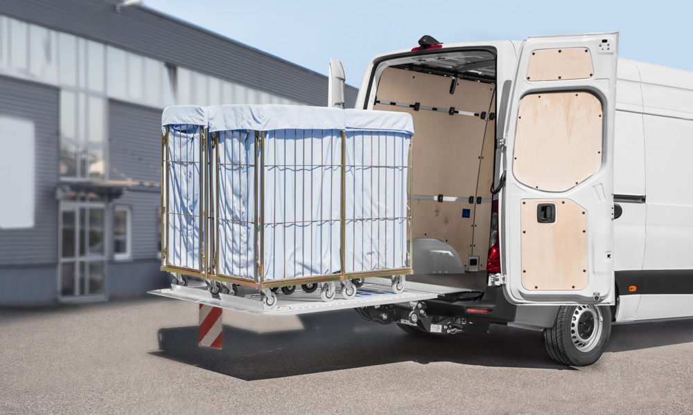 Bär VanLift FreeAccess - with foldable platform